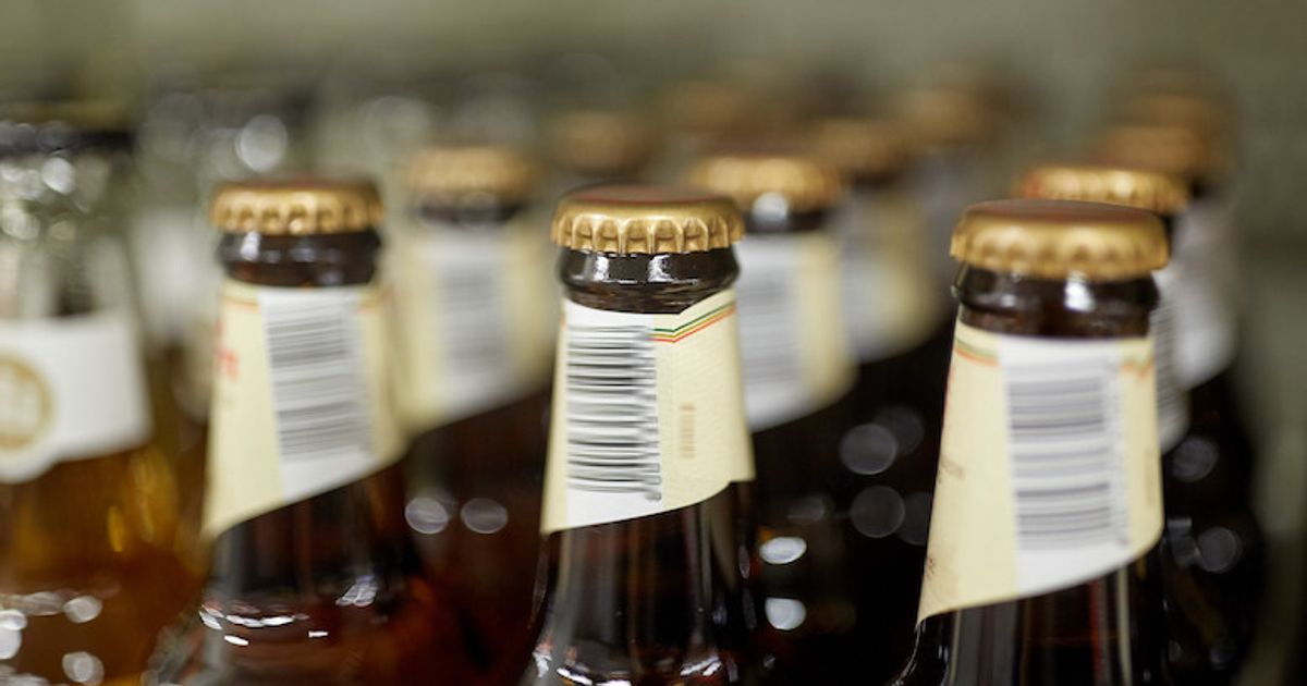 Fles bier over datum? Opdrinken kan vaak nog | Radar