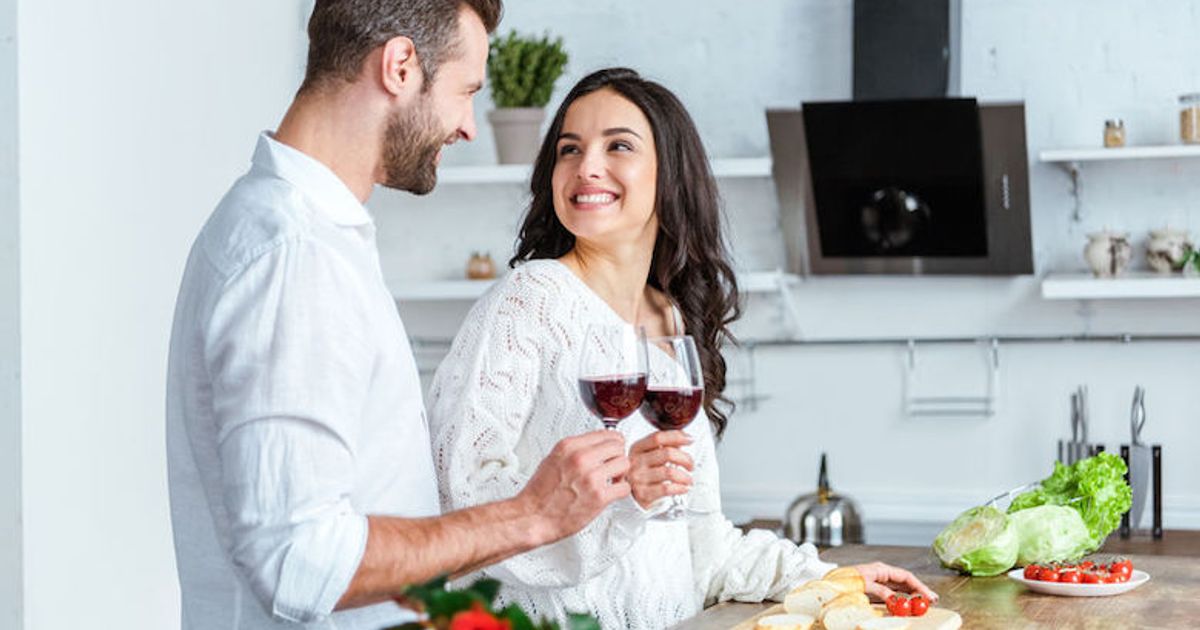 Zo voorkom je een paarse mond als je rode wijn drinkt | Radar - het ...