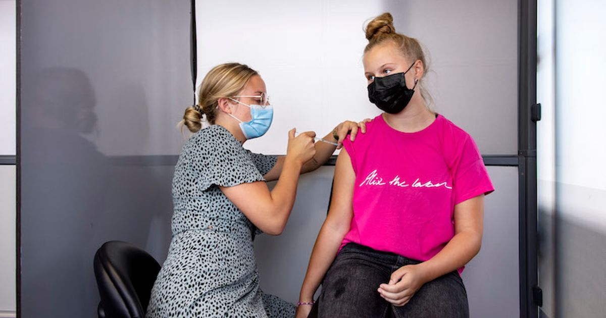 Lareb: 'Meer dan duizend meldingen van menstruatiestoornissen na prik ...