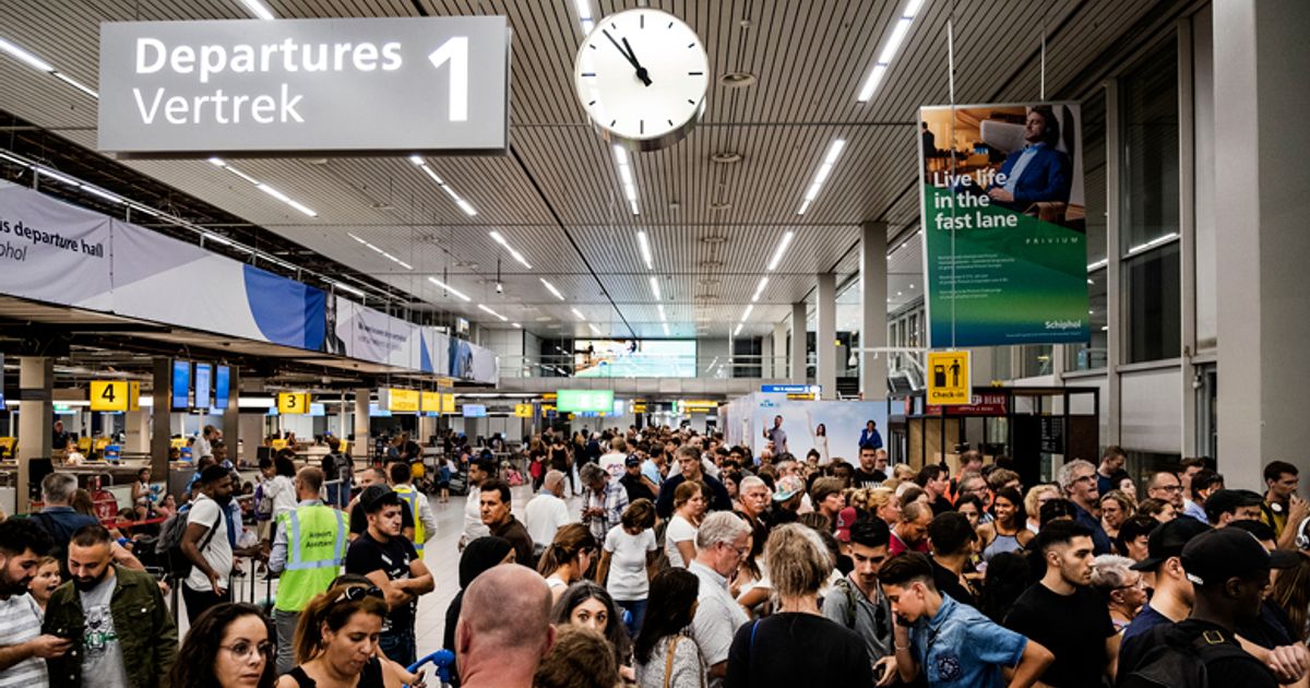 ‘Nieuwe terminal Schiphol pas in 2026 af’ | Radar