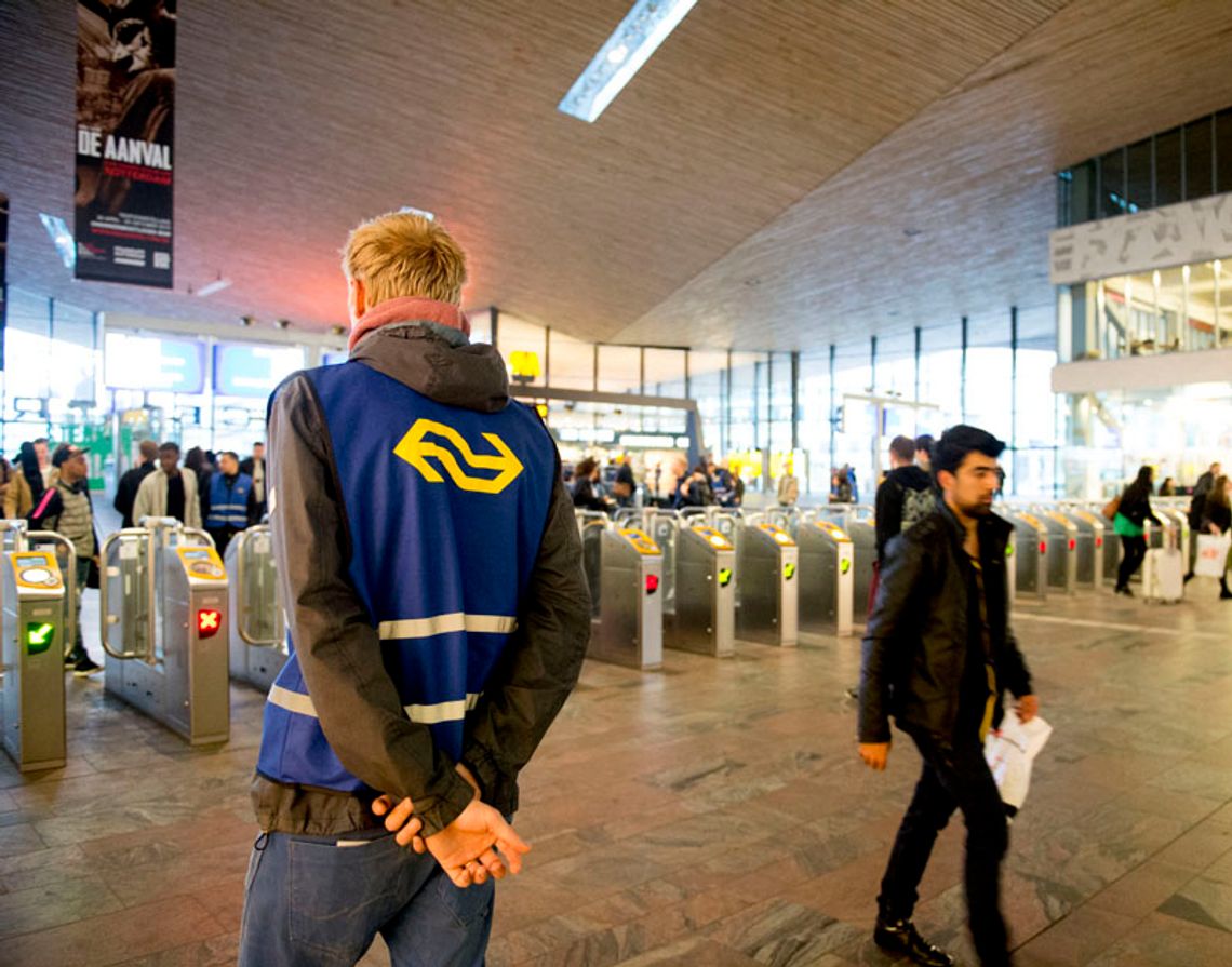 Boete zwartrijden naar 50 euro op 1 april - Radar - het ...