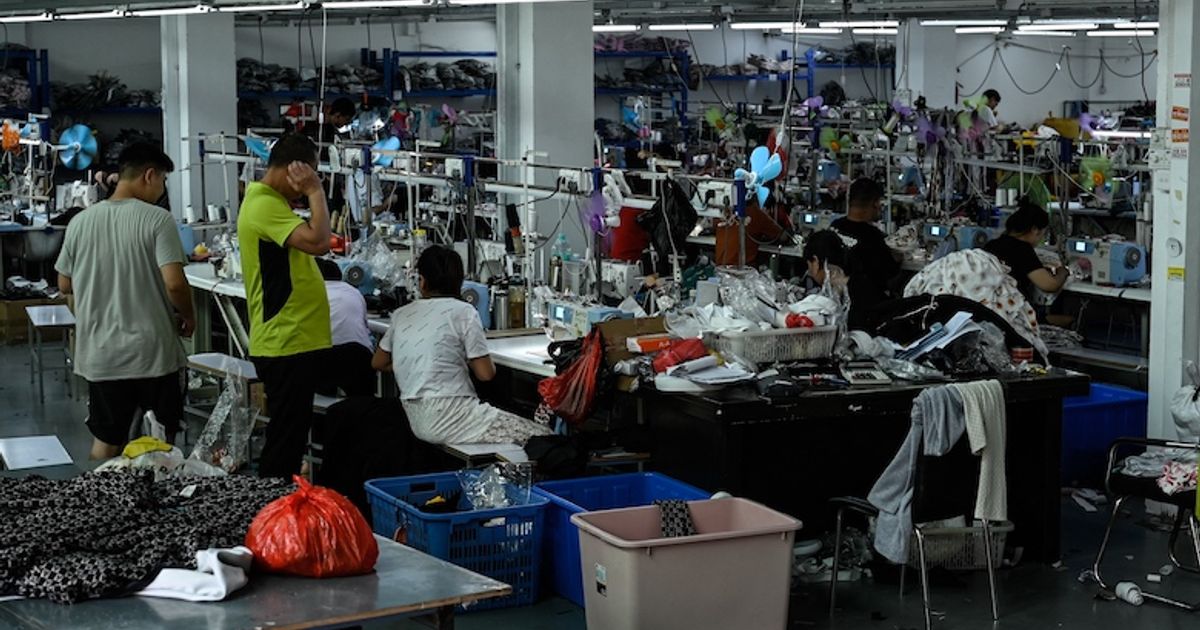 Textielarbeiders worden uitgebuit in Chinese fabrieken van Shein ...