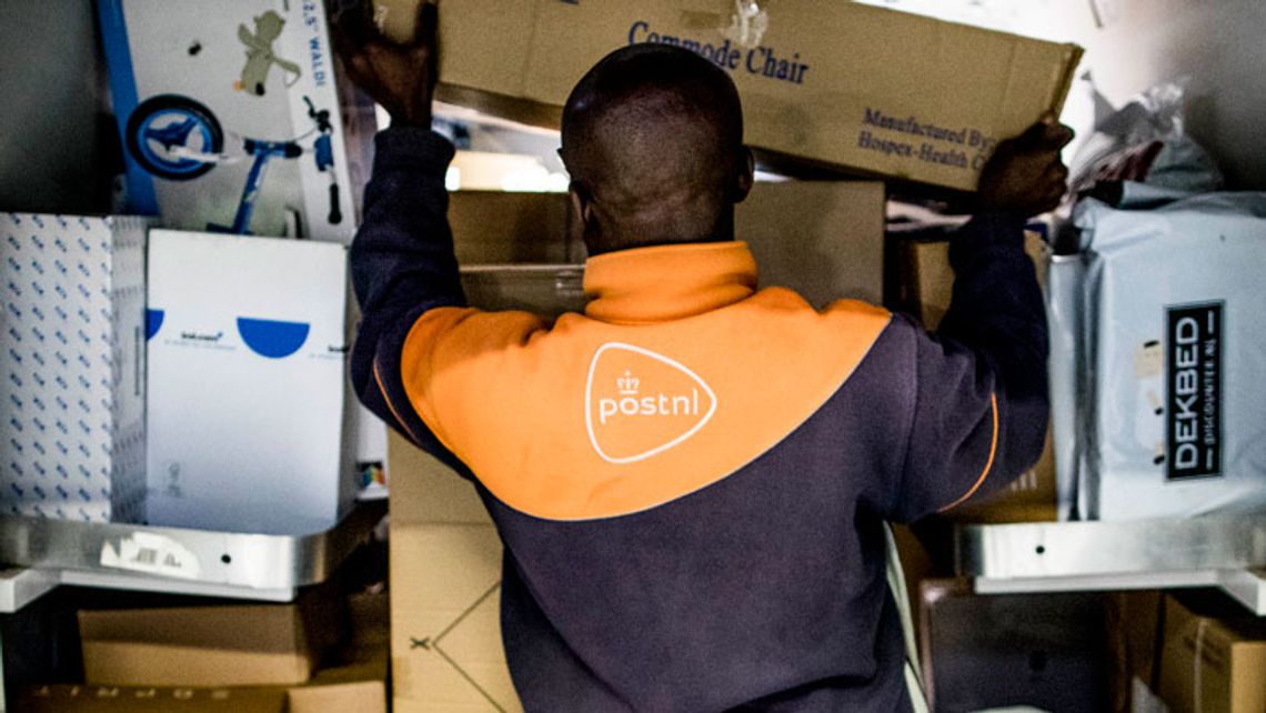 Storing bij PostNL: pakketpost deels plat - Radar - het ...