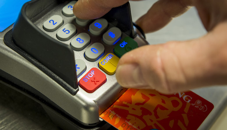 Maestro-betaalpasjes worden vervangen in 2023 en gaan lijken op ...